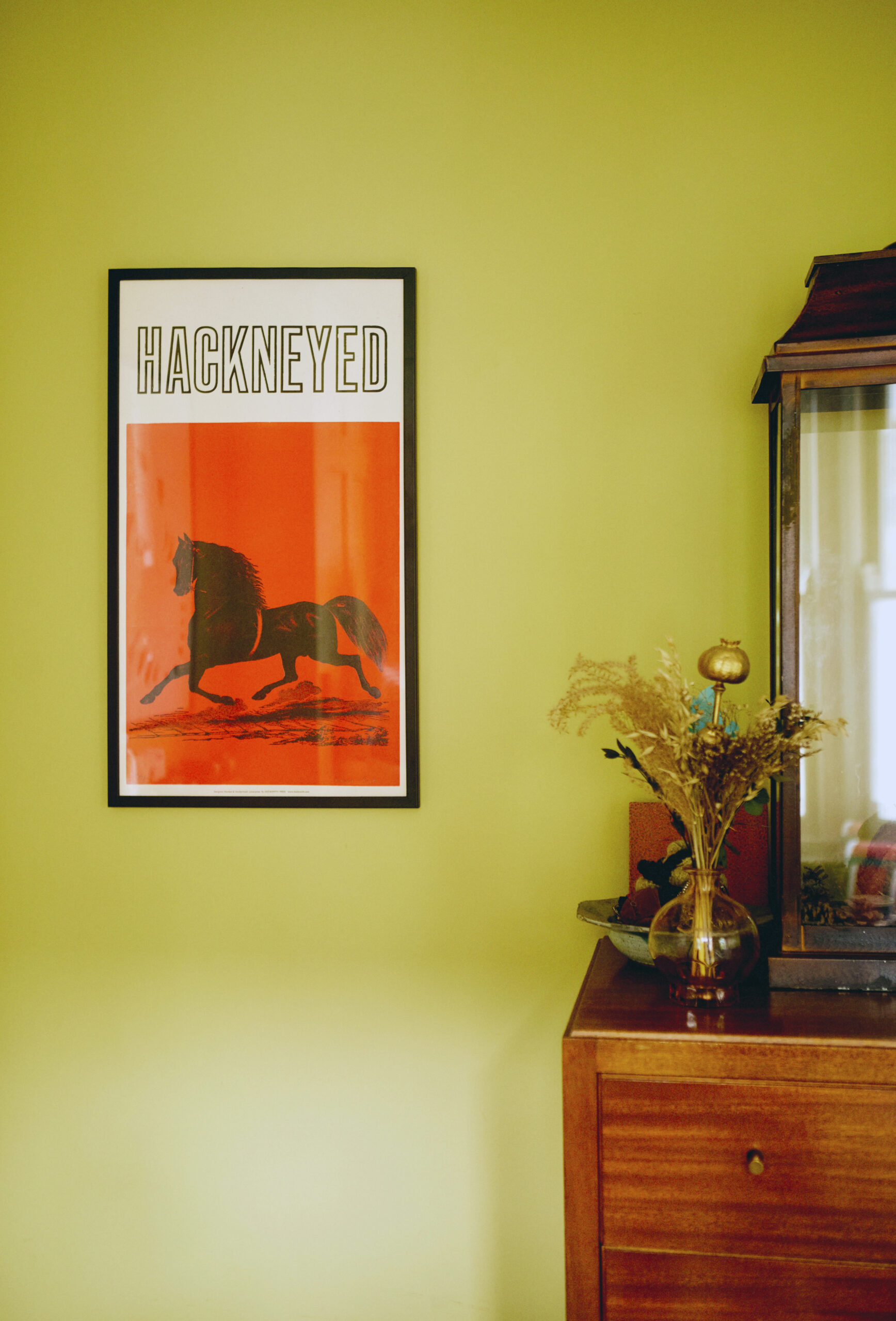 At Home in London With Artist Tamasyn Gambell - Homeworthy