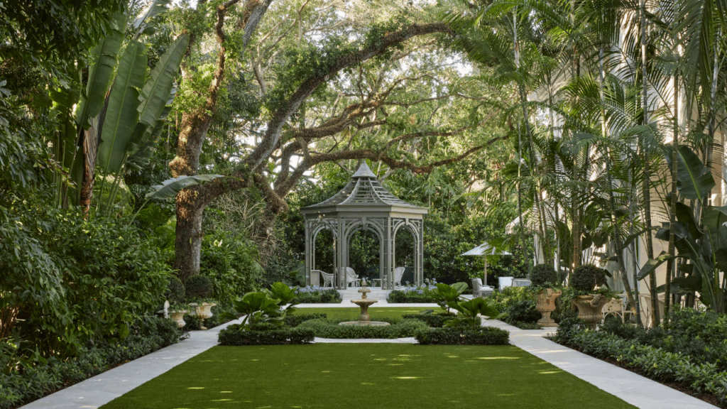 A Breathtaking Miami Garden Defined by Towering Oak Trees - Homeworthy